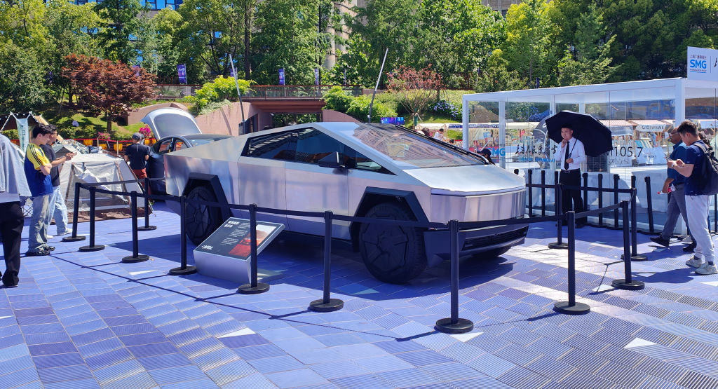 It would cost me nearly $5K a year to insure a Tesla Cybertruck ...
