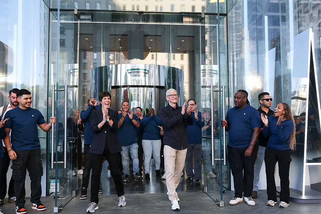 Apple posts record quarterly revenue and iPhone sales - Sherwood News
