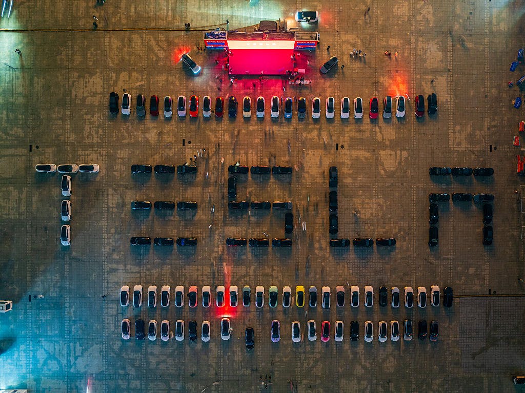 Tesla stops selling self-driving technology as a one-off, pivoting to a ...