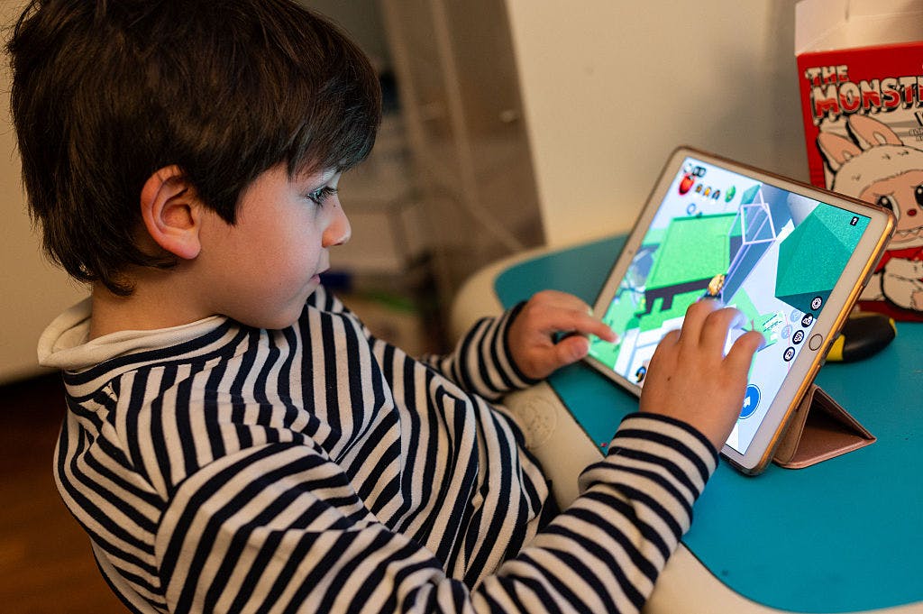 Roblox surges as a new brainrot game climbs the engagement charts ...