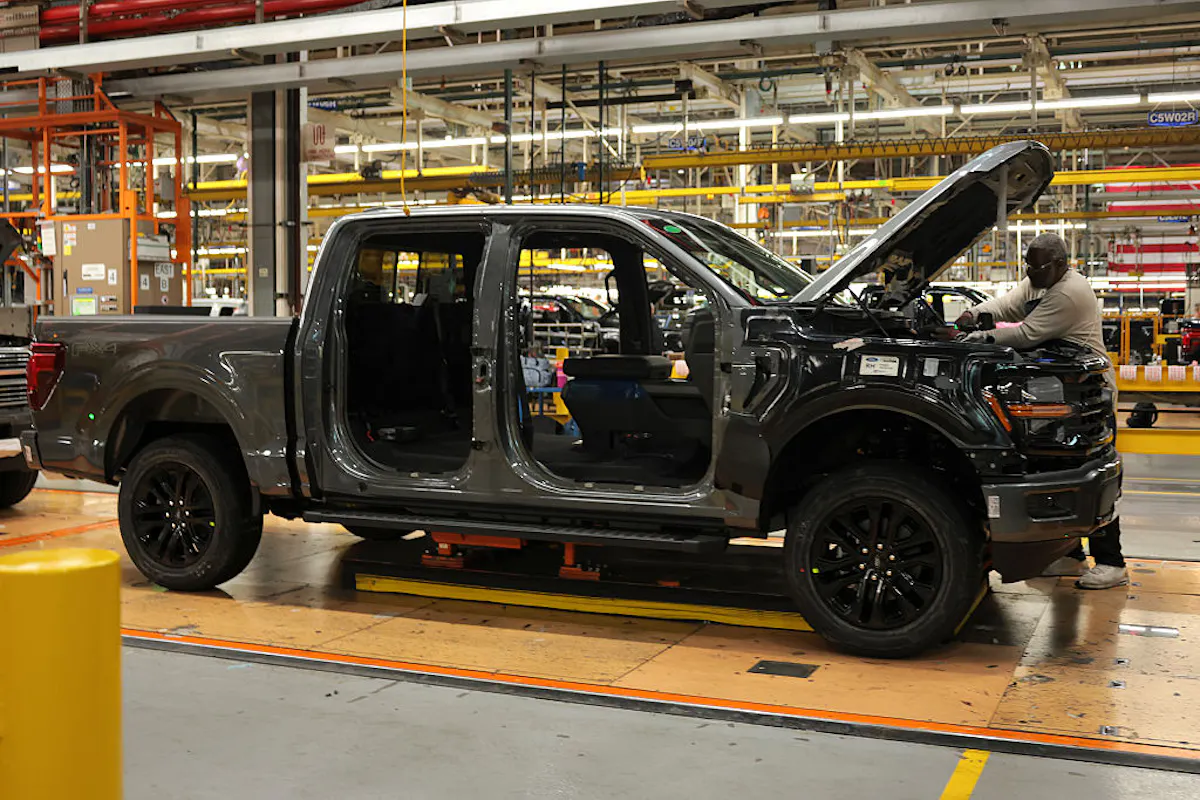 Ford beats revenue estimates in Q4, with weaker-than-expected earnings ...